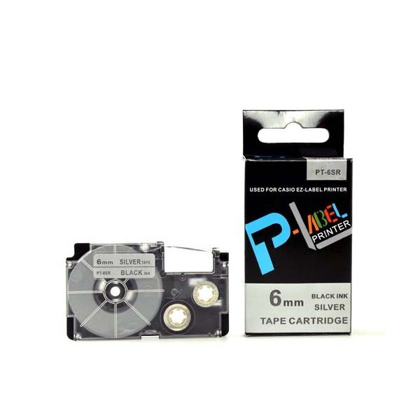 カシオ XR-6SR 互換ラベルテープ　CASIO（PT-6SR） 互換 テープテープ幅：6ｍｍテープ色：銀（シルバー）文字色　：黒テープ長：8ｍ◎裏紙の中央にスリット（切込み）が入っているので使いやすい！対応機種：KL-A70 , KL-...