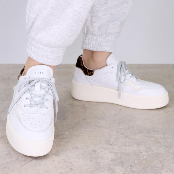 2024春夏 デイト D.A.T.E. イタリア、フィレンツェ発の『D.A.T.E.』のスニーカー。かかと部分のレオパードがポイント。シンプルなデザインは色々なファッションに合わせやすく重宝しそうなアイテムです。【サイズ（約）】-【仕様】-...