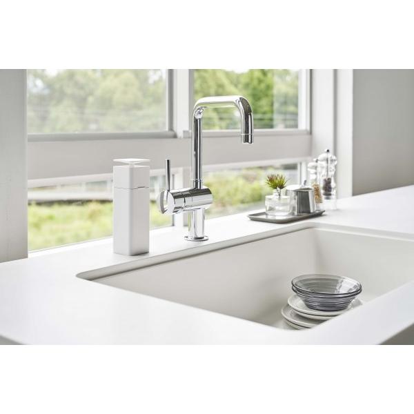 ●片手で押すだけでスポンジに直接洗剤が付く便利なディスペンサー。分解もできてお手入れも簡単です。蓋が外れるので詰替もスムーズ！●化粧水やアルコール（９５％まで）にも対応しています。