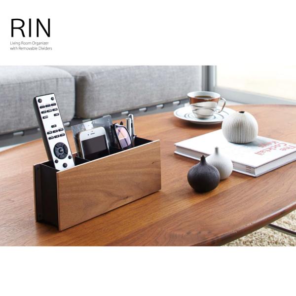 ●身に着けている物をまとめて収納できる「デスクバー」。●携帯電話はもちろん、リモコンや眼鏡に鍵などさまざまな物を収納できます。