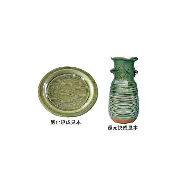 焼成温度目安・・1230〜1250℃ 釉厚さ・・・・・0.8mm焼成適性・・・・酸化・還元 特徴・・・・・・淡い青緑の条痕を呈します。 水添加量目安・・1kg：900mlボーメ度・・・・56この民芸釉薬シリーズは各地方の民芸的焼き物として知...