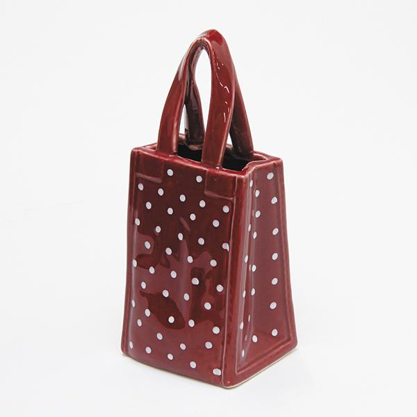 【発売日：2023年04月17日】推奨焼成温度・・1200〜1230℃ 釉厚さ・・・・・0.8mm焼成適性・・・・酸化 特徴・・・・・・濃厚なローズやブルゴーニュの赤ワインのような、ソフトながら高級感・深み・奥行きのある美しい釉薬です。 水...