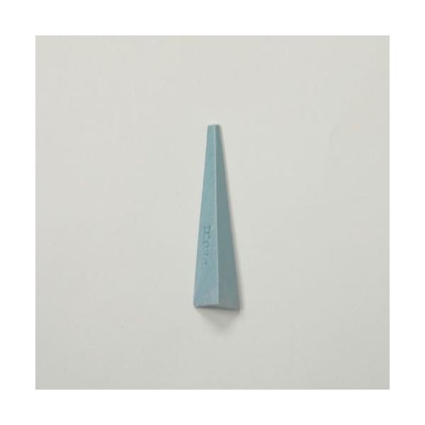 熔倒温度・・・1040℃釉薬の熔ける具合を微妙に把握するための窯用高温計の一種です。目的温度付近の熔倒温度をもつ数本のコーンを炉内に立て、熔倒変形の度合いを見てその時の熱量を測ります。窯内の温度分布の測定のための必需品で、温度計と併用して使...