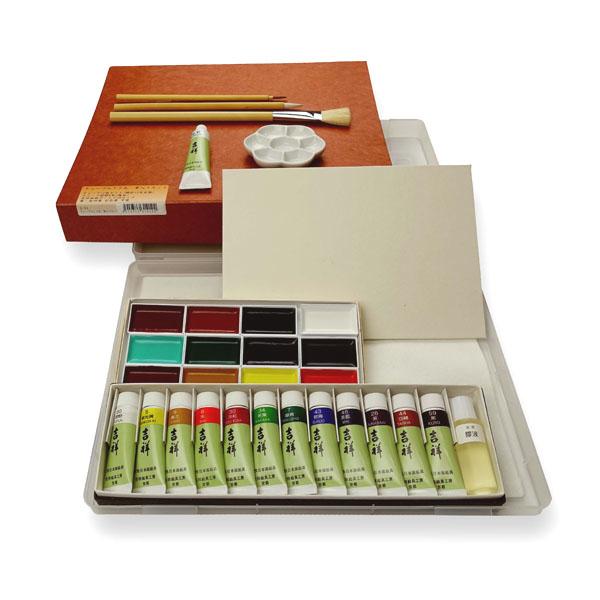 吉祥のチューブ絵具12色と顔彩12色に必要な道具類が揃ったセットです。プラスチックケースに入っています。【セット内容】・チューブ水干絵具 12色セット・顔彩12色 並製・チューブ胡粉 6号・梅皿 8.5cm・吉祥麻紙ボールド SMサイズ・筆...