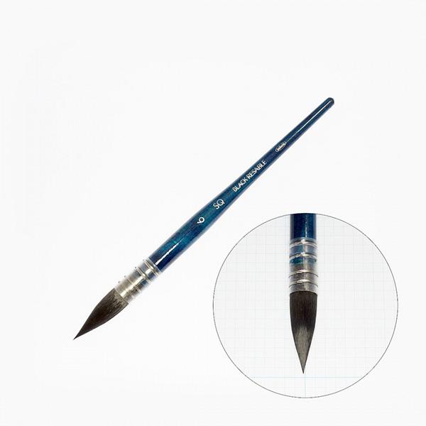 ＜仕様＞穂先の形状：ラウンド(丸)毛の種類：リス毛 リセーブル毛号数：No.6穂丈×巾：38.0×13.5mm良質のリス毛に特殊処理されたリセーブル毛の特質を加え、絵具含みが良くソフトな描き味を実現。繊細さが求められる水彩画に最適の筆です。...