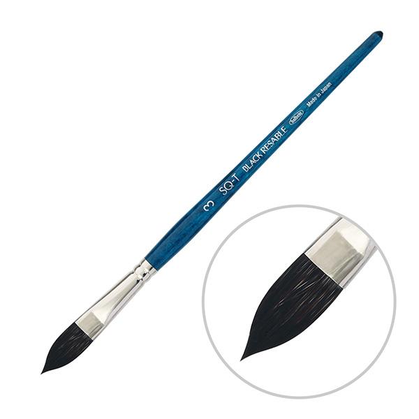 ブラックリセーブル水彩筆の人気シリーズ「SQ」の、クイル型と並んで伝統的な穂先形状であるキャッツタン型「SQ -T」シリーズです。キャッツタン型は、通常のフィルバートやフラットよりも幅広な平形の形状をしており、尖った先端が特徴です。絵具含み...
