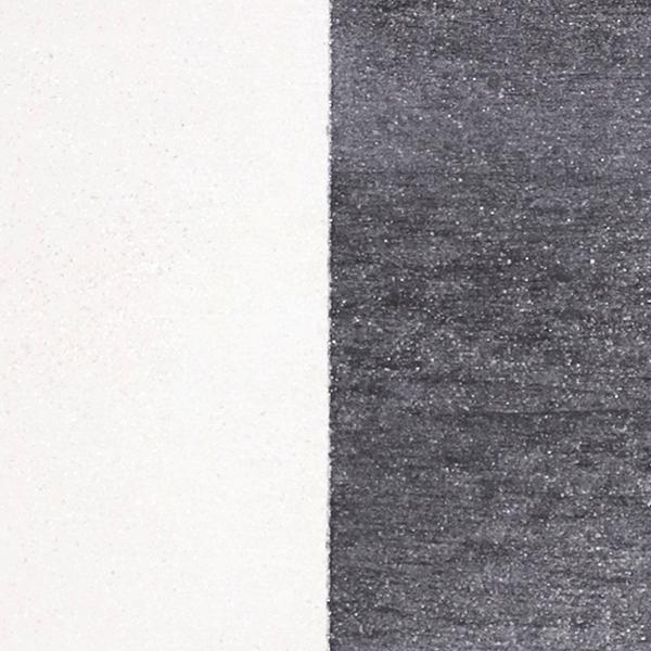 伸びる・混ぜる・重なる・消せるこれまでのステックパステルでは難しかった技法を簡単に表現する新時代のパステルです。耐光性・・・・極めて堅牢