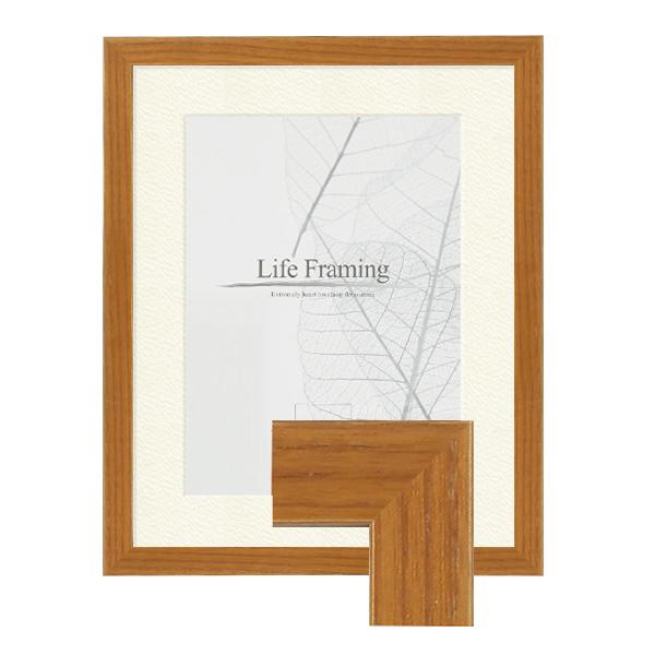 作品格納の深さが16mmある、すっきりしたデザインの平型フレームの額です。内寸：303×242mm(八切)外寸：323×262mm見え幅：15mm　カカリ：5mm立ち上がり：22mm　深さ：16mm紙マット：2mm厚　作品厚：9mmまで