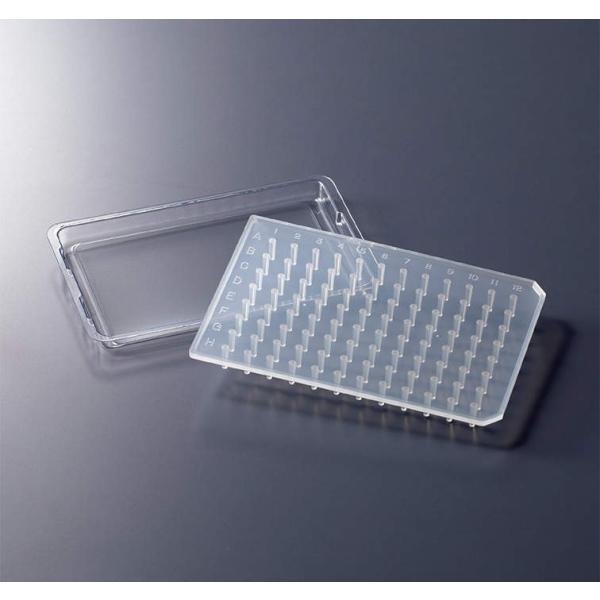 ■トランスファーセット P96009S 50セット の特長●96ピンプレートと専用トレイのセット。γ線滅菌済。●少量の接種材料や、検体などを他の96穴プレート、培養容器に移すのに便利です。●セット内容：96ピンプレート×1、専用トレイ×1●...