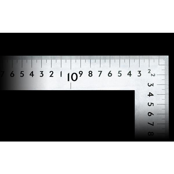 ■曲尺定規大金 1m×60cm 63099の特長●直角を使用した線引き、直角の測定が可能なさしがねです●石材、材木、鋼材等、大きな物の測定・ケガキに便利です●表裏同目目盛の差し金工具となります●部材への墨付けや、ケガキ作業の補助具として… ...