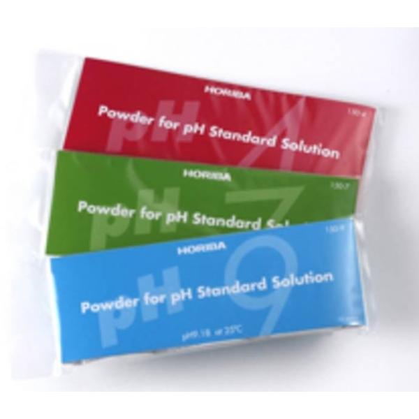 ■pH標準液用粉末 10袋入 150-7 の特長●pH値は１袋を500mLの純水に溶解したときの値です。●各１袋の分量は500mL用。●工場現場用。（10袋入） ●名称：中性リン酸塩標準液用粉末●pH値（25℃）：6.86●10袋入/1式メ...