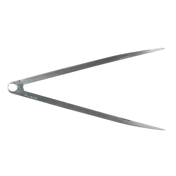 ■鋼製コンパス E 30cm 77537の特長●ケガキ作業や寸法の写し取りにご利用いただける鋼製コンパスです●先端部に焼入加工が施されています●本体サイズ：300×21×12.5mm●使用範囲半径：300mm●製品質量：290g●材質：炭素...