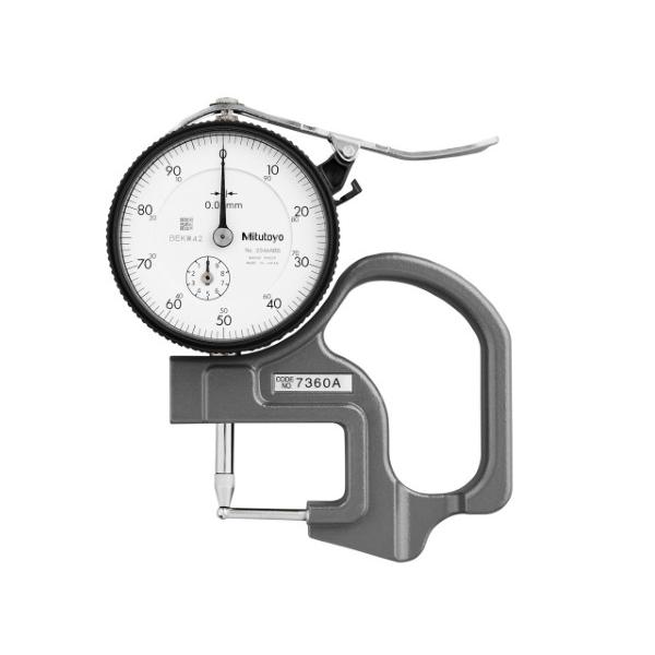 ■ダイヤルパイプゲージ 7360Aの特長●パイプの肉厚や湾曲した板の厚さ測定が出来るダイヤルシクネスゲージです●測定子、アンビルは焼き入れ鋼製です●精密部品、工場、検査、品質確認等でご利用いただけます●測定範囲(mm)：0-10●目量(mm...