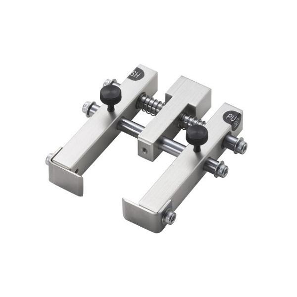 ■両端引掛け治具 SHF 100Nの特長●サンプルを左右両端で引掛け引張ることが可能な治具です●キャップ及びキャップ形状サンプルの引張試験に最適です※治具のみの販売ページです●最大サンプルサイズ：30(W)x30(H)mm●使用最大荷重：1...