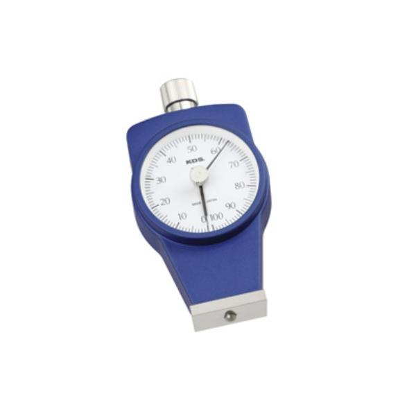 ■硬度計 E置き針 DM-207Eの特長●アナログタイプの硬度測定器です●用途…軟質ゴム・(消しゴムなど)、発泡スチロールの硬さ測定●指針は0へと戻りますが置針が最大値に残るデュロメーターです●押し込み直後に最大値が下がるような測定物や、直...