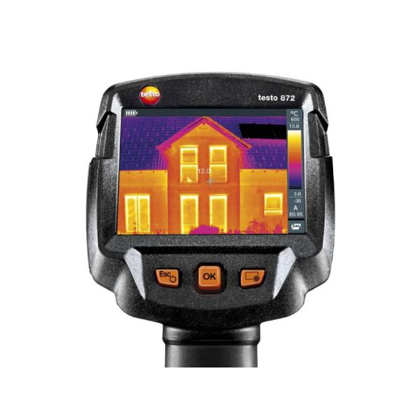 ■赤外線サーモグラフィ testo 872 0560-8722の特長●固定フォーカスタイプで手軽に熱画像を撮影できるサーモグラフィです●電源投入後すぐに撮影が可能です。質量510グラムの軽量小型設計のため携帯性に優れています●WiFiモジュ...