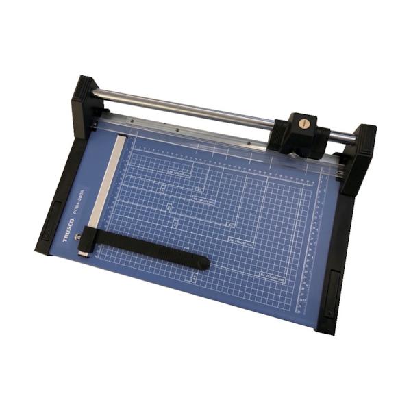 ■ペーパーカッター A3タイプ 520mm PCA3-520Aの特長●回転刃式のため、スライダーを下に押しながらスライドさせるだけで裁断できます●裁断ガイドがついています●スライドで裁断するため、刃に手をはさむ危険も少なく安全に使用できます...