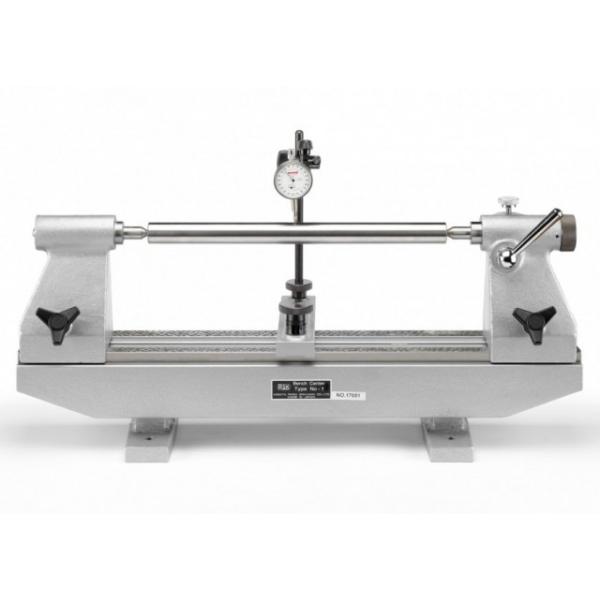 ■偏心検査器 562-2の特長●シャフト、クランクピン、ピストンロッド、ミーリングカッター、ポンプのローター等の偏心真円度の確認検査に使用します●センター先端に高速度鋼を埋込み、焼入後の研磨仕上をしています※全品目において専用スタンドを1台...