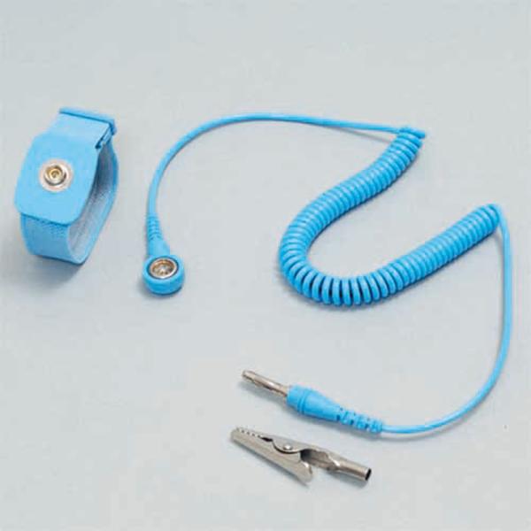 ■防静電リストストラップ AS-105-10の特長●グランドコード付のリストストラップ。●バンドは導電繊維入りゴムバンド式で長さ調節も可能です。●バンドサイズ：約 2 × 20 cm●スナップ径：7 mm●バンド重量：約 8.5 g●グラン...