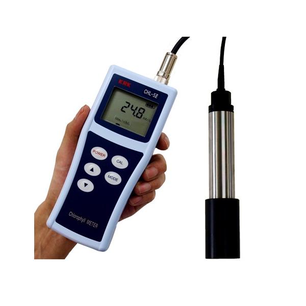 ■クロロフィル計測器 葉緑素計 検出器CHLD-120Z付 CHL-5Zの特長●プローブ式検出器で、現場で鉛直分布の作成などに便利です●検出器を直接浸漬する水質測定器です●クロロフィルによる蛍光強度測定●クロロフィルは青の光を吸収して、赤い...