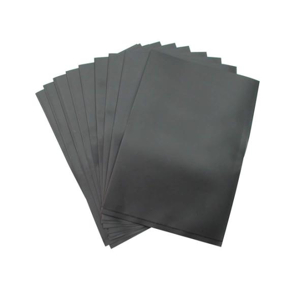 ■ESDバッグ F-15-Bの特長●カーボン練り込みタイプ●外寸：200(W)×250(D)mm●厚さ：0.1mm●入数：10●材質：ポリエチレン●ESD管理値：Rs<1×10^6Ωメーカー：ホーザン(HOZAN)