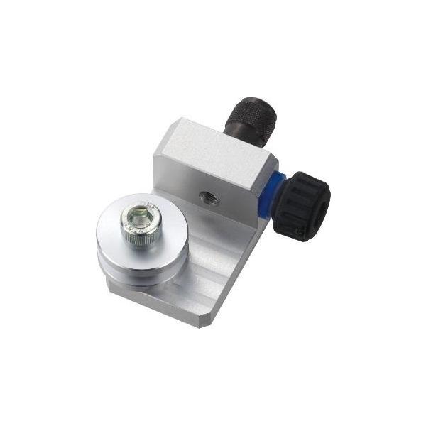 ■引張試験系アタッチメント WG-250Nの特長●250N 以下の線材の引張強度を測定することに適したアタッチメントです。●巻き付けて引っ張ることで線材の歯切れを低減。また、目印に合わせ巻き付けることで引張の中心を簡単に合わせられます。※数...