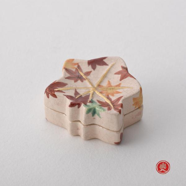 【【送料無料】楽入印 【楽入窯より直送】 この商品は楽入窯より発送いたします。 楽入窯から発送する商品は同梱でお届けできます。楽入窯以外の出荷元から発送する商品は別送料になります。 送料は自動計算できない場合がございますので、後ほど、訂正し...