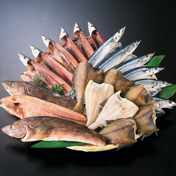 ●送料：1100円（冷凍便でのお届け、送料は別途頂きます）さんま、ホッケ、宗八カレイ！人気の３種の干物セット。●セット内容／さんま（約70g×12枚）、ほっけ（約150g×3枚）、宗八カレイ（約70g×7枚）●賞味期限／製造日から冷凍6ヵ月...