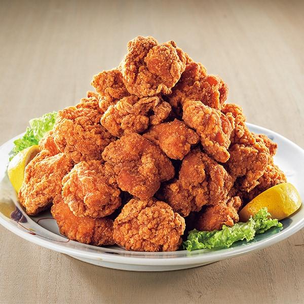 ●送料：1100円（冷凍便でのお届け、送料は別途頂きます）唐揚げの名店監修！濃口醤油のジューシー唐揚げ。●セット内容／1kg×2袋●賞味期限／製造日から冷凍1年●加工地／タイ●原材料／鶏肉、しょうゆ、でん粉、揚げ油（植物油）、パン粉、にんに...