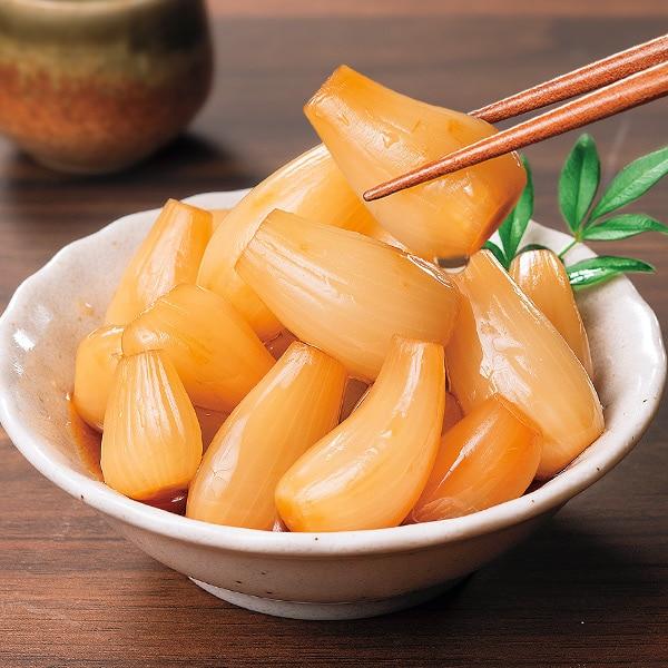 ●送料：880円（通常）本醸造醤油の旨みが凝縮されたらっきょう。●セット内容／140g×5袋●賞味期限／製造日から常温4ヵ月●加工地／日本●原材料／らっきょう（国産）、漬け原材料[砂糖・ぶどう糖果糖液糖、しょうゆ、醸造酢、食塩]／調味料（ア...