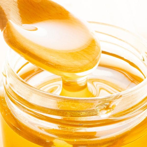 ●送料：880円（通常）ニュージーランド産クローバーはちみつ●内容量／500g×2●賞味期限／製造日より2年●加工地／日本●原材料／クローバーはちみつ（ニュージーランド産）●特定原材料等／なし※本製品は、一歳未満の乳児には与えないで下さい。...