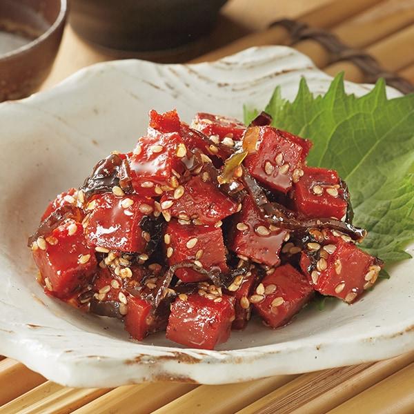 ●送料：880円（通常）焼津の老舗佃煮屋特製！栄養満点まぐろ昆布。●セット内容／1kg×2袋●賞味期限／製造日から常温4ヵ月●加工地／日本●原材料／まぐろ加工品（国内製造）、醤油、砂糖、水飴、昆布佃煮（昆布・醤油・砂糖）、ごま、清酒、醸造酢...