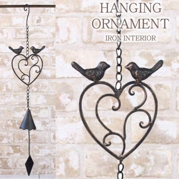 玄関のドアに掛けて、ドアベルとして...室内の壁に掛けて、インテリアアイテムとしてお楽しみいただけます。店舗でのディスプレイにもおすすめ！ハンドメイドで作られているので、一つ一つ味があるのも魅力的です。■サイズ（cm）：幅14x奥行6.5×...