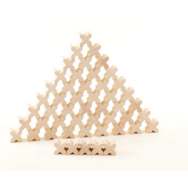 木のおもちゃ内容：積木96ピース、木箱（外寸：35.5 x 27.5 x h11 cm）基尺：4cm材質：木製（ブナ）ブランド名：Selecta Spielzeug（ドイツ）対象年齢：１歳からワード：SELECTA/セレクタ/X（エックス）...
