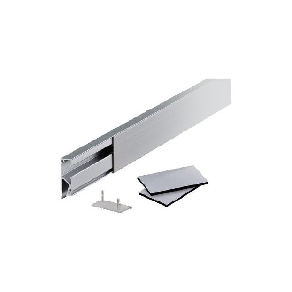 ポスターやビラ、絵画、書など額縁のないものをレールの下から差し込むだけで展示ＯＫ。取り外しも手前に引っ張るだけの便利さ。プッシュピンやテープなどで展示品をキズつけることもなく、お部屋やオフィスの美観を損ないません