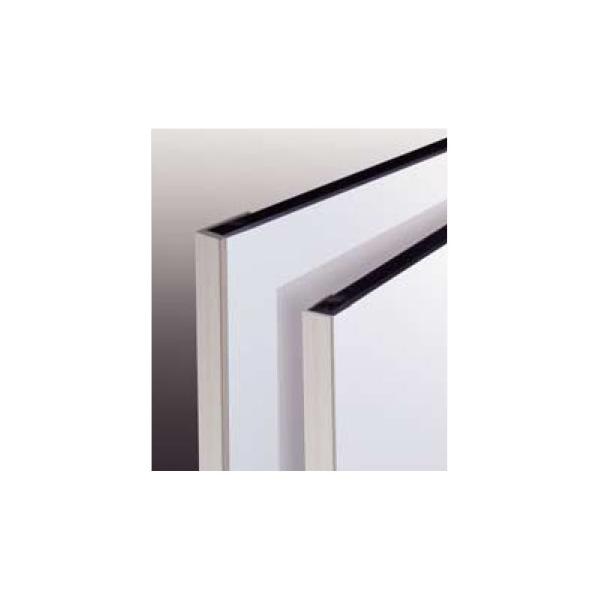 サポート（スリット柱・棚柱）やブラケット（棚受）、ハンガーパイプやフックなど店舗内での商品ディスプレイには欠かすことのできないプロ仕様の商品です。