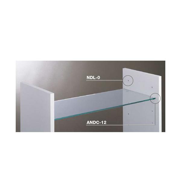 サポート（スリット柱・棚柱）やブラケット（棚受）、ハンガーパイプやフックなど店舗内での商品ディスプレイには欠かすことのできないプロ仕様の商品です。