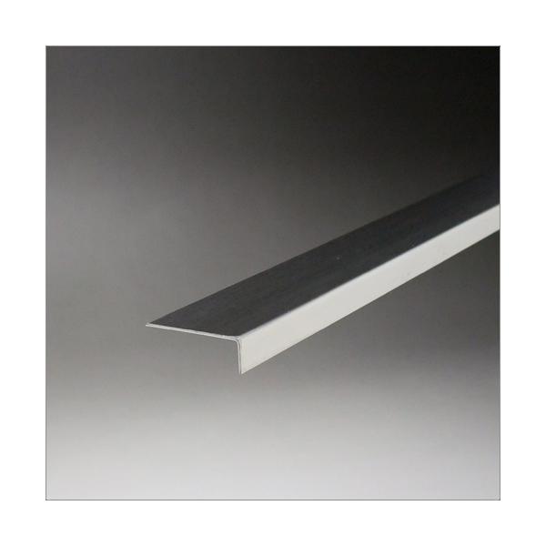 ステンレスアングルは様々な用途にご使用いただけ、サビにくいので水周りにも適しておりDIYにも最適な建材です。等辺、不等辺など幅広い規格・寸法を販売しており１本から購入可能です。