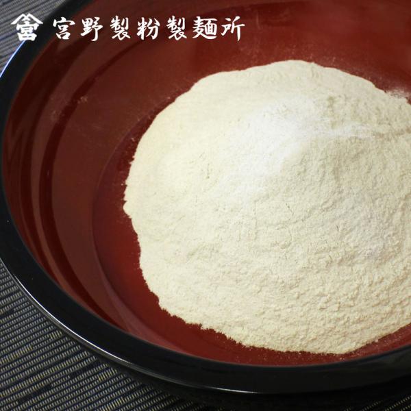 ▼商品名そば粉▼内容量1袋あたり：300g▼原材料玄そば▼賞味期限製造日より1ヶ月▼注意事項直射日光を避け常温で保存してください。▼製造元宮野製粉製麺所▼商品説明地元農家より直接仕入れた、玄そばと北海道産玄そばを独自の配合でブレンドしました...