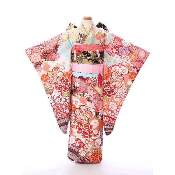 七五三レンタル　女児7才　王道の古典柄 水色地に鹿の子絞り調☆　 ■着物色/柄：水色地　鹿の子絞り調　古典柄 　 ■表地/裏地：ポリエステル100％　■身丈：約137cm 裄:52cm　袖丈:約76cm　 ■対応身長　110ｃｍ〜123ｃｍ...