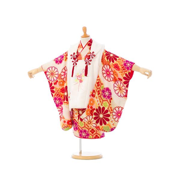 七五三レンタル　3歳女の子　被布着物式部浪漫　ブランド被布:白　花薬玉着物:クリーム/赤　華紋　古典吉祥文様■対応身長:90〜100cm■サイズ:（約）身丈:75 裄:39 袖丈:57 被布丈:48（cm）■生地:正絹<付属品　七五三...