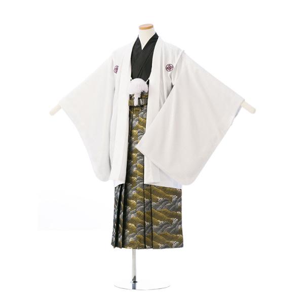 ☆ジュニア袴　レンタル☆卒業の晴れの日には紋付き袴姿で、思い出に残る1日に!!■対応身長:140〜145cm（約）羽織・着丈:76 裄:63 袖丈:55 袴丈:79（cm）※肩上げ済■色・柄羽織:白地　縞着物:黒地　ウロコ地紋袴:グレー袴■...