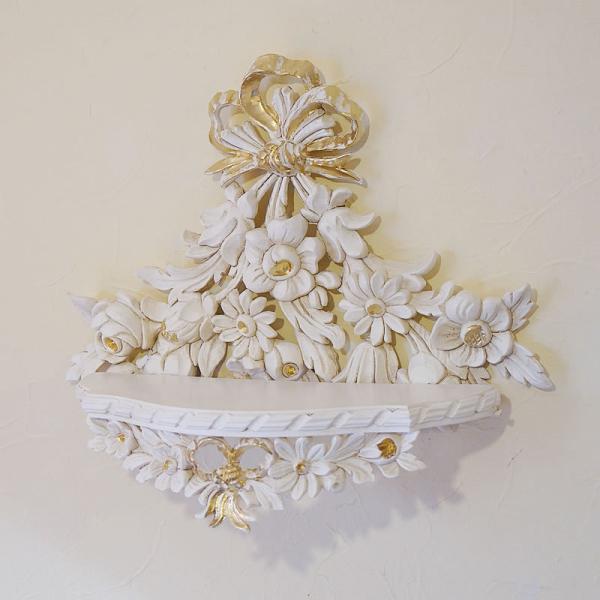 【商品番号】0160434【商品名】イタリア製 壁掛け 壁飾り レリーフ コンソール付 棚付 フラワー イサス ユーロマルキ EUROMARCHI 【サイズ】幅 38.5×奥行 15×高さ 33cm（単位はセンチ） 【生産国】イタリア製 【...