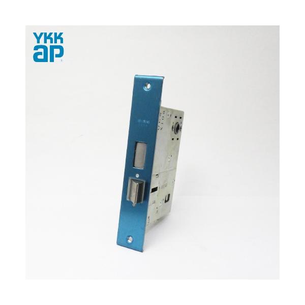 YKK MIWA PESP 錠ケースYKK玄関ドアのプロントV2000などに使用されている「PESP」錠ケースの交換に適合しております。【商品詳細】◆型番：PESP◆主な使用玄関：YKK◆バックセット(BS)：64mm◆適合刻印例：MIWA...