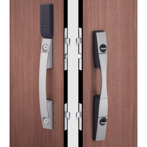 電池式電動サムターンユニット　PiACKIIIsmart◆扉厚可能範囲 ：33mm以上 〜 44mm以下◆バックセット ：51mm、64mm◆左右勝手 ：共通◆714タイプ◆寸法室外ユニット（上側）H161 × W58 × D27.5mm ...