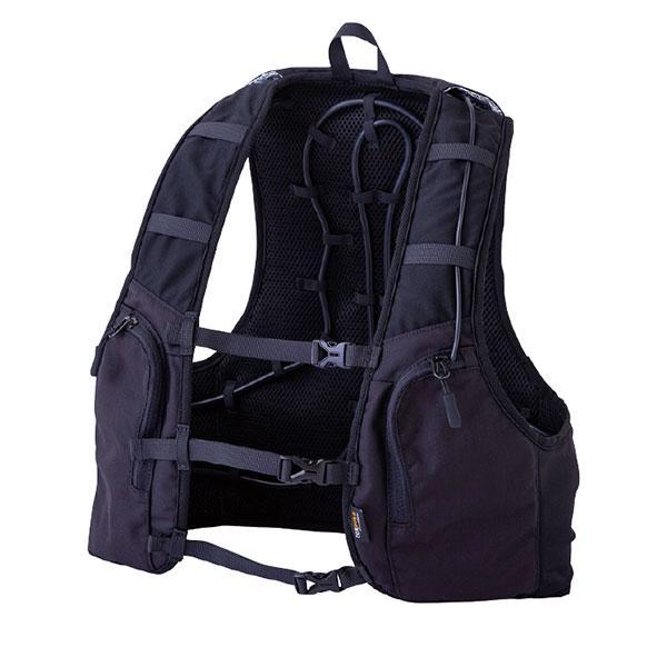 ■簡単３ステップで体を冷やす・背中のタンクに冷水を約150ml入れる・背中のタンクに凍った氷やペットボトルをチャージ・バッテリーON【サイズ】フリーサイズ(M-3L相当）【素材】表地：ナイロン100%、CORDURA【バッテリー仕様】リチウ...