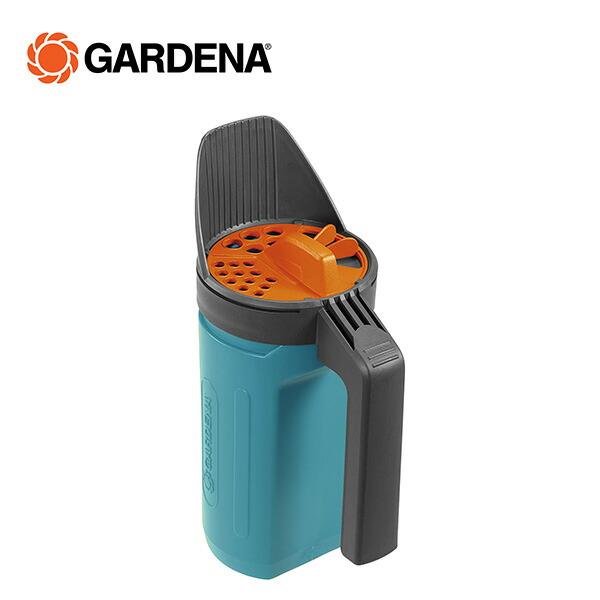 【送料無料】ガルデナ(GARDENA)散布機 (融雪剤・肥料・砂の散布用) 3255-20 967632201本体サイズ幅27.5×奥行10.9×高さ15.5cm　重量295g材質プラスチック仕様●原産国：チェコ商品説明●容量：1.2L●容...