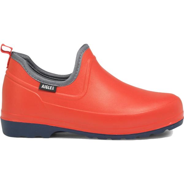 エーグル AIGLE TADEN PLUS 2 ZZFNB59　超軽量のクローズドクロッグ[タデン PLUS M 2 ] EVA とゴムの混合素材を使用することにより超軽量化が実現しました。柔軟性に優れ履きやすく、ガーデニング作業にも最適超...