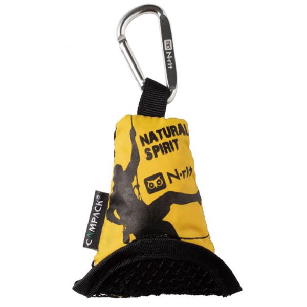 キャラバン CARAVAN カンパックタオル M タオル 夏 登山 キャンプ 登山用品 登山グッズ 速乾 吸水力 コンパクト 収納ポーチ カラビナ付き 軽量 熱中症対策 汗拭き 汗ふき   1610251 330　アウトドア　超極細なウルト...