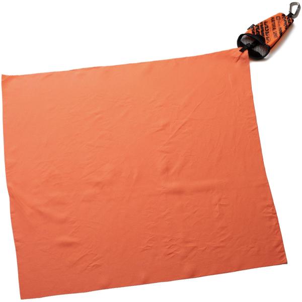 キャラバン CARAVAN カンパックタオル M タオル 夏 登山 キャンプ 登山用品 登山グッズ 速乾 吸水力 コンパクト 収納ポーチ カラビナ付き 軽量 熱中症対策 汗拭き 汗ふき   1610251 335　アウトドア　超極細なウルト...